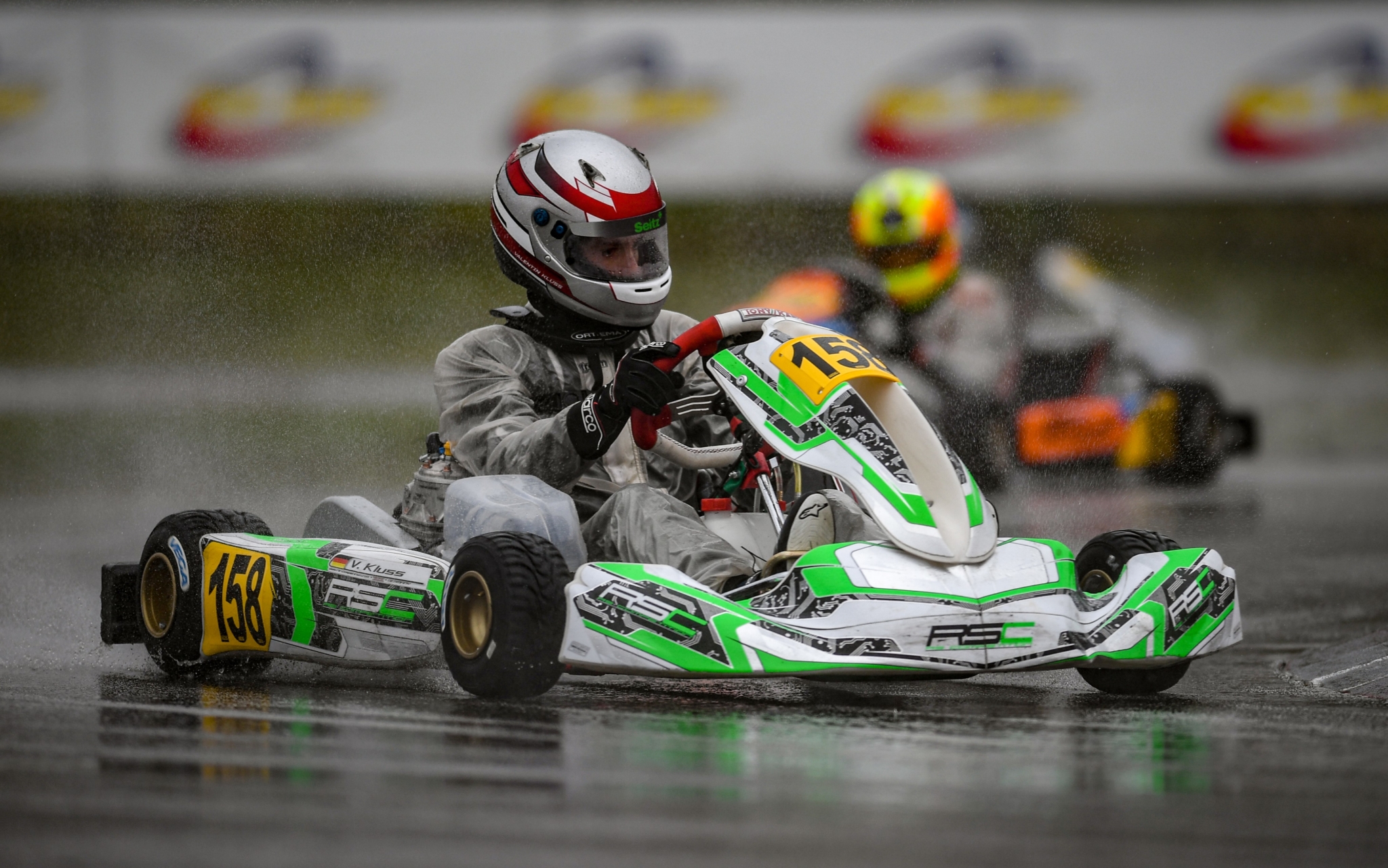 DKM Wackersdorf: Valentin Kluss feiert glänzenden Einstand – Kart ... DKM Wackersdorf: Valentin Kluss feiert glänzenden Einstand – Kart ...